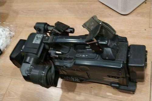 Видеокамера sony DSR-400P