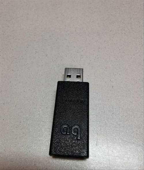 USB-фильтр AudioQuest JitterBug