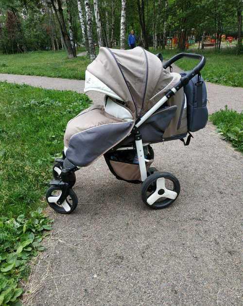 Коляска прогулочная