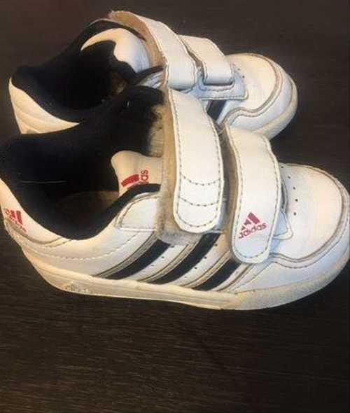 Кроссовки Adidas детские