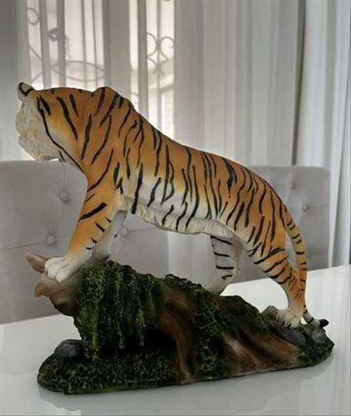 Тигр статуэтка фигурка 30*30