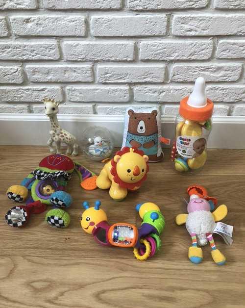 Игрушки для малыша