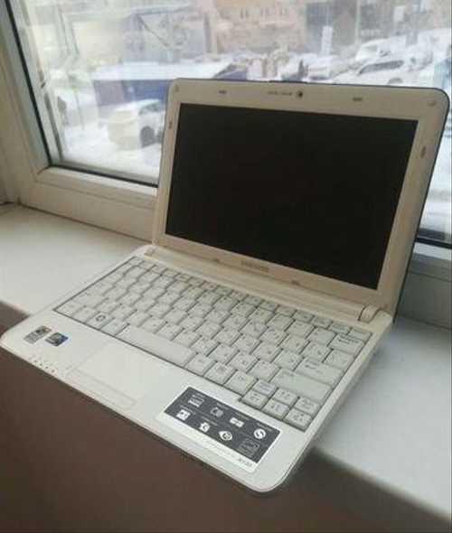 Нетбук Samsung N130