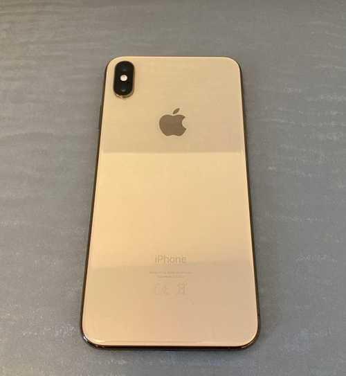 Телефон iPhone