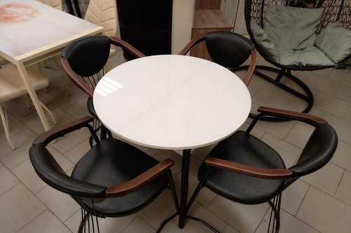Обеденная группа стол + 4 стула