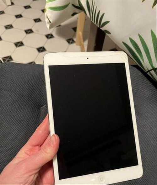 iPad mini 2 16gb model A1490