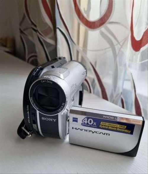 Видеокамера Sony DCR-DVD610E