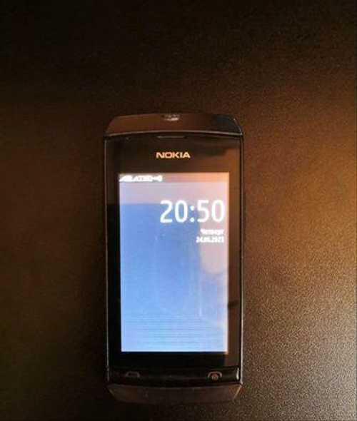 Nokia Asha 305