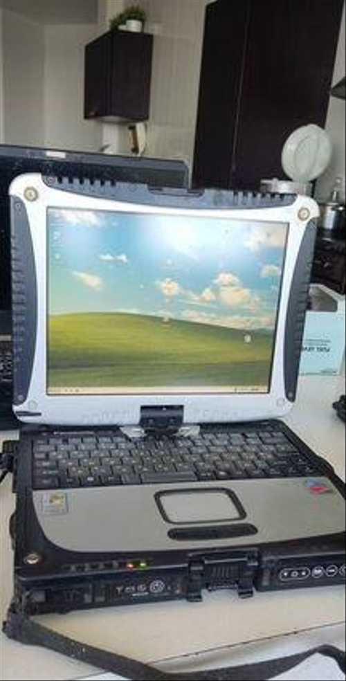 Защищённый ноутбук Panasonic CF-18