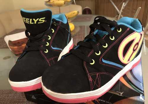 Кеды с роликами Heelys