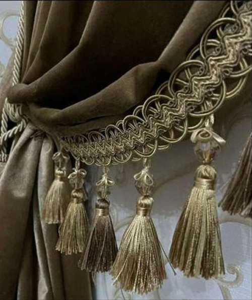 Итальянские шторы из золотисто-коричневого бархата