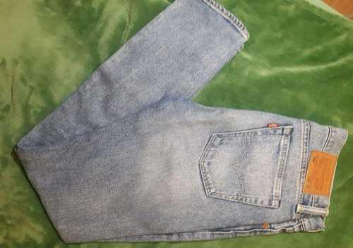 Джинсы Levi's 510
