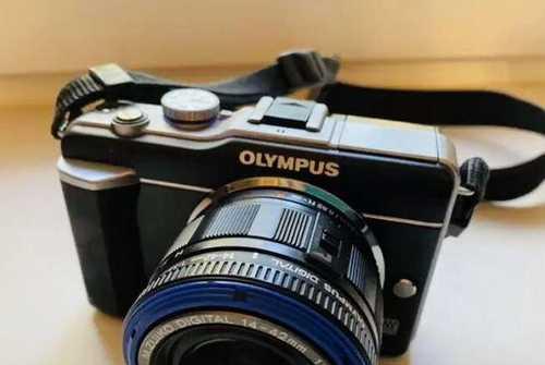 Olympus e-pl1 с объективом