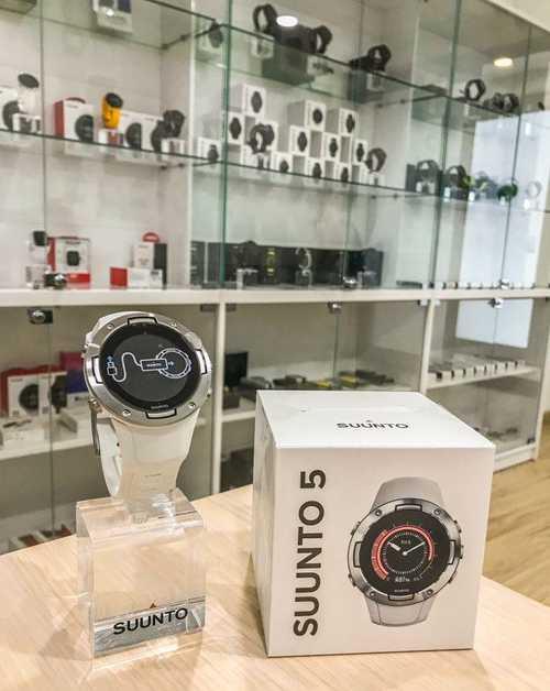 Часы Suunto 5 HR