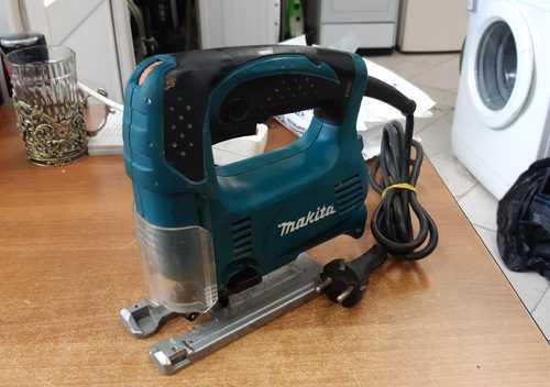 Электролобзик Makita 4329