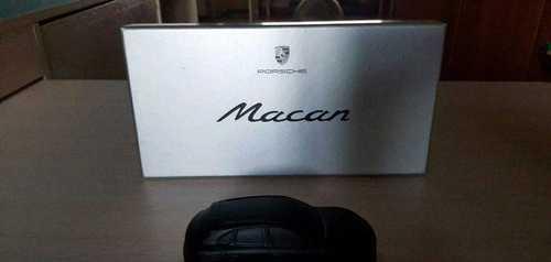 Модель Porsche macan