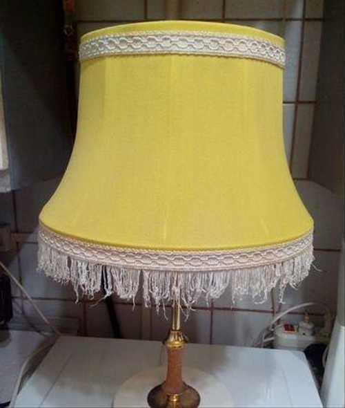 Винтажная настольная лампа