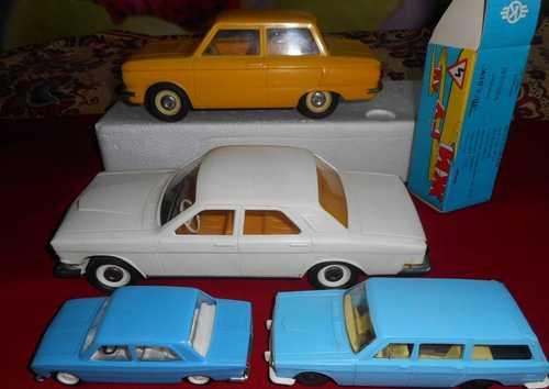 Модели Волга, Запорожец, Жигули. Игрушки СССР