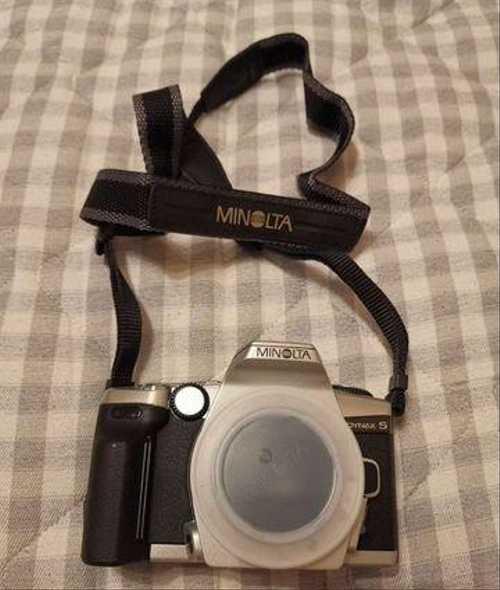 Плёночный зеркальный фотоаппарат minolta dynax 5