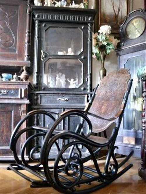 Антикварное кресло качалка Jacob and Josef Kohn