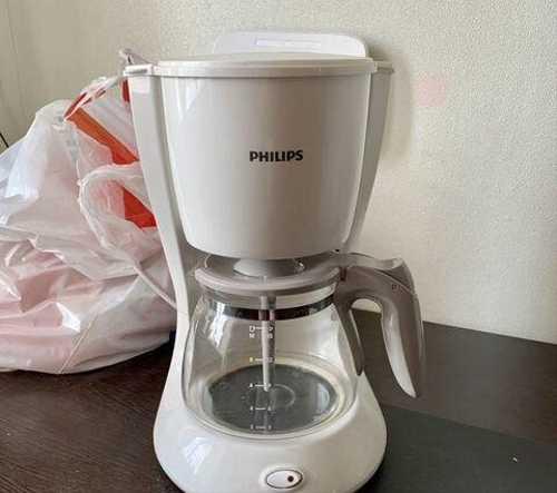 Капельная кофеварка Philips HD7447