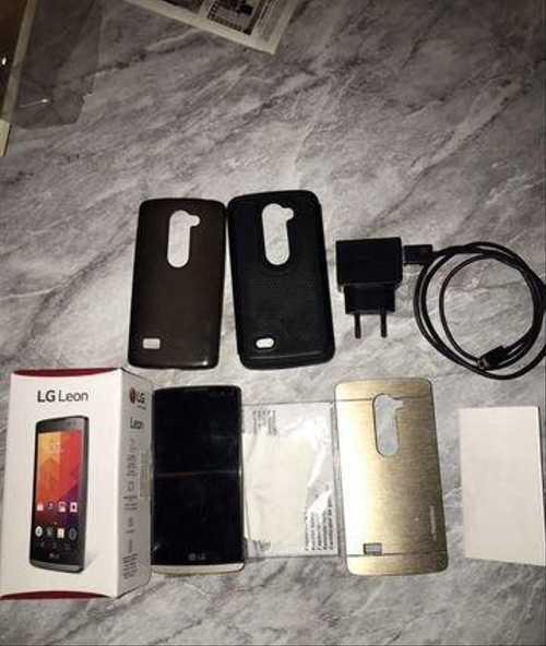 Мобильный телефон LG Leon