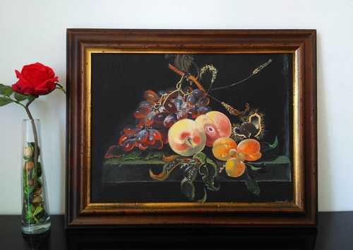 Натюрморт "Фрукты на чёрном". Швейцария, 1970-е гг