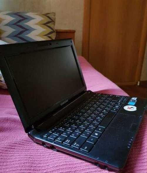 Ноутбук мини Samsung NP-N100 черный