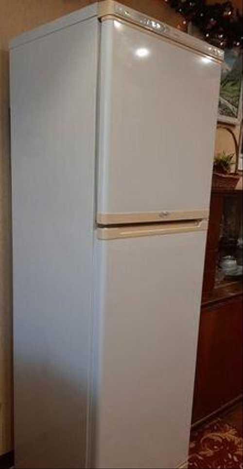 Холодильник Stinol 110L