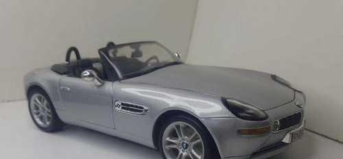 Модель bmw z8 1/18 welly