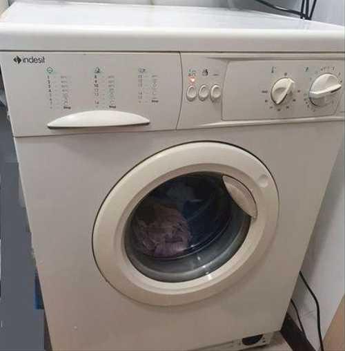 Продам стиральную машину Indesit WG633TX