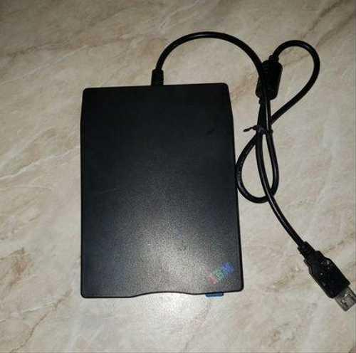 Дисковод IBM USB Portable Diskette Drive