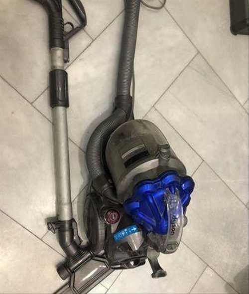 Пылесос dyson DC19