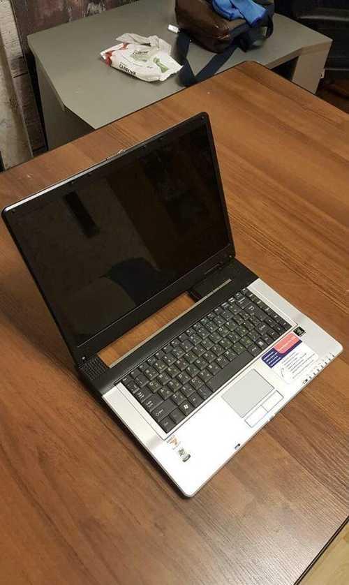 Ноутбук RoverBook Pro 550 WH