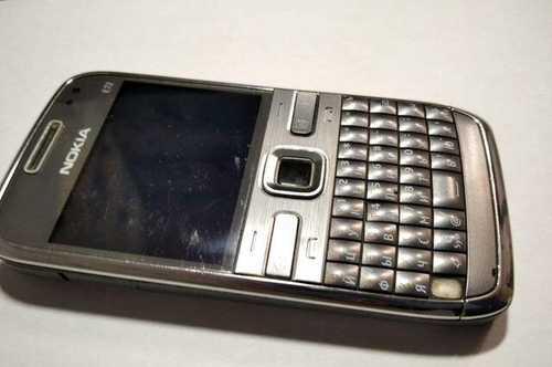 Смартфон Nokia E72