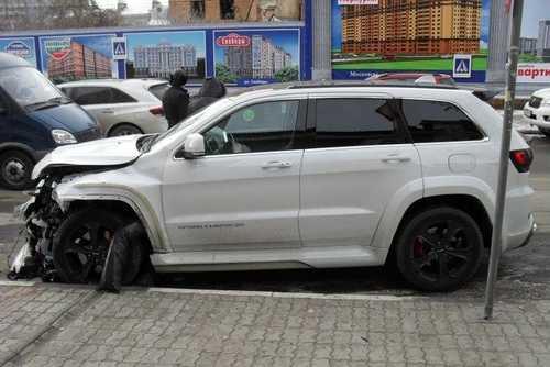 Запчасти Jeep Grand Cherokee wk2 4 3.6 3.0 11 16 г