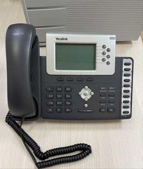 VoIP телефон Yealink SIP-T28P