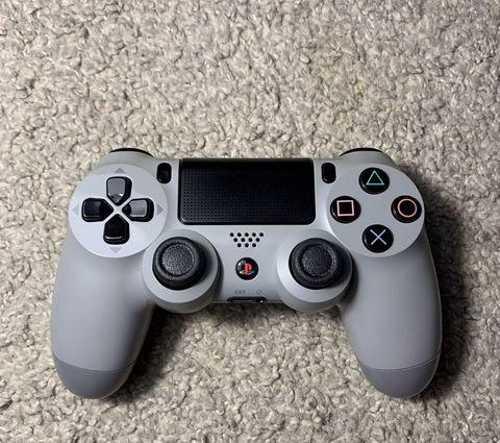 Dualshock 4 20th anniversary edition ps4