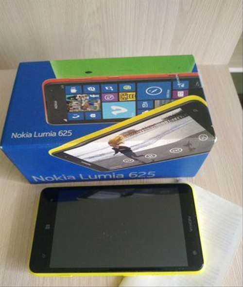 Смартфон Nokia Lumia 625