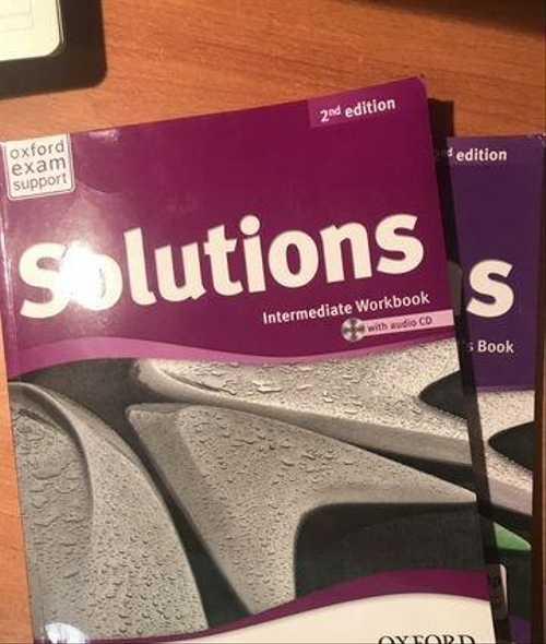 Solutions levels. Solutions фиолетовый учебник. Солюшинс учебник. Solutions учебник на столе. Учебник solutions Intermediate цена.