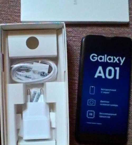 Телефон Samsung Galaxy A 01