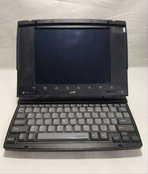 Коллекционный ноутбук BCC Avanti 486 Notebook Comp