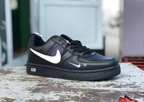 Кроссовки Nike Air Force low Black 41 р-р