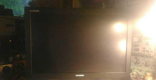 Телевизор hyndai H-LCD2206