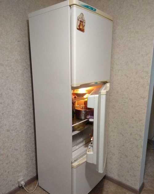 Холодильник б/у Stinol 104q