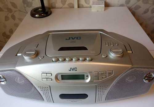 Магнитола JVC