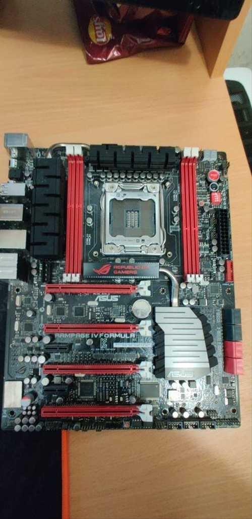 Материнская плата asus Rampage IV Formula