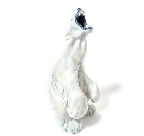 Фарфоровая фигура "Белый медведь" Royal Copenhagen