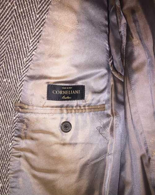 Кашемировое пальто Corneliani Италия
