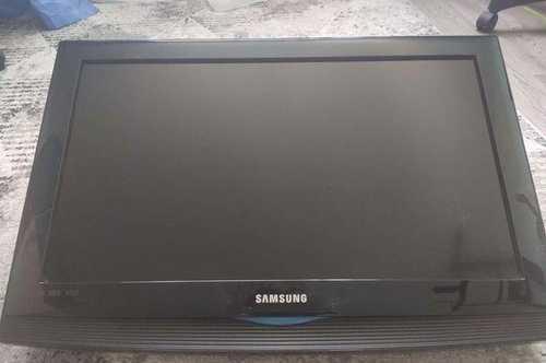 Телевизор Samsung 26"